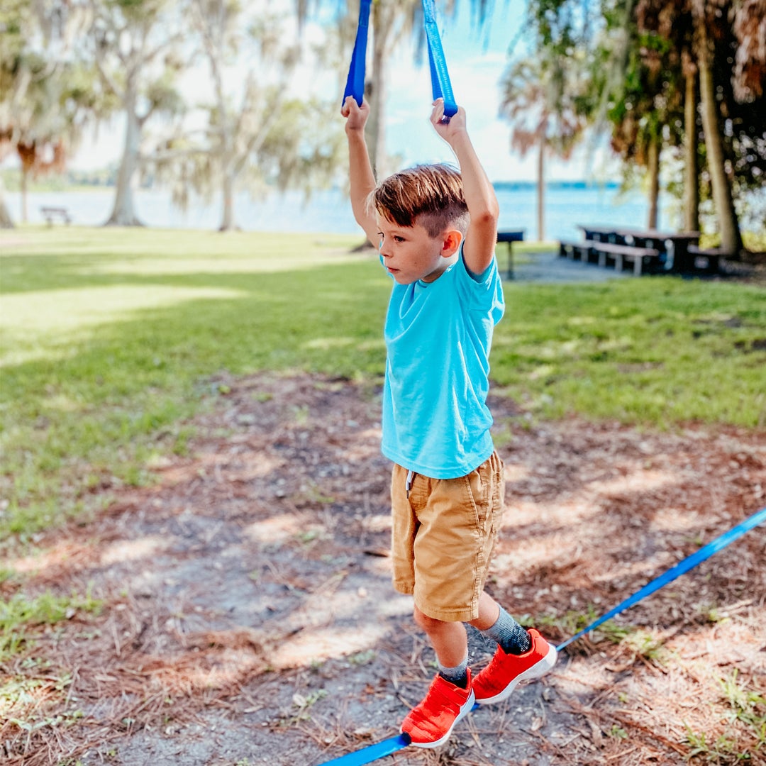 How to walk on a slackline for kids? – Gentle Booms Sports